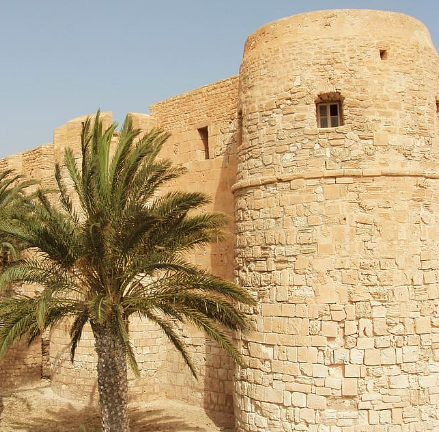 About Us - WorldCastleVacations