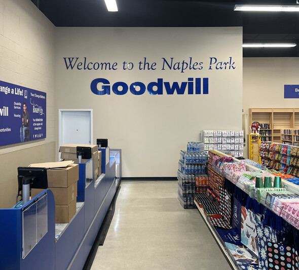 Fort Myers Sign Shop | Custom Advertising Letters & Decals | Bella