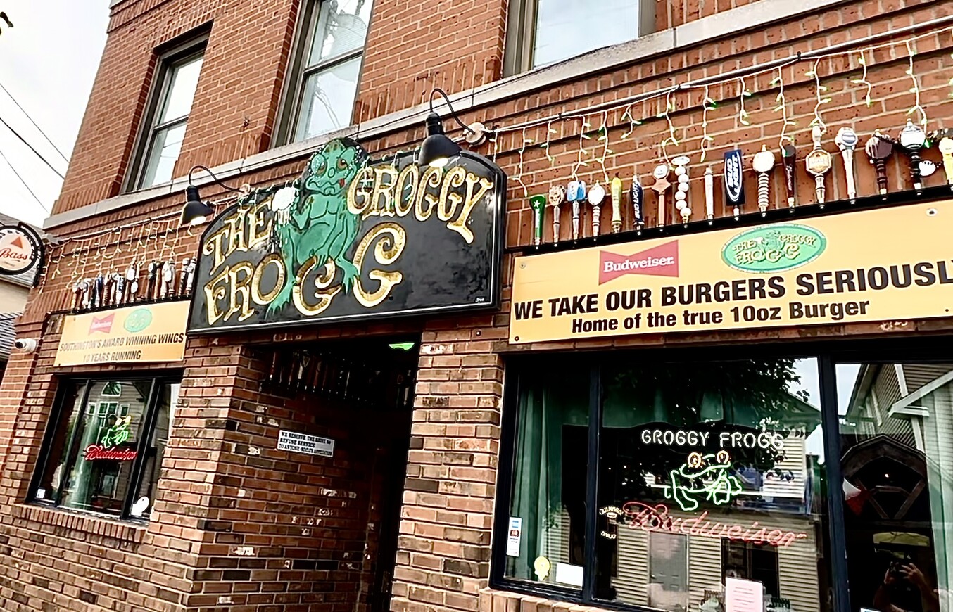 The Groggy Frogg - Best Wings in Southington