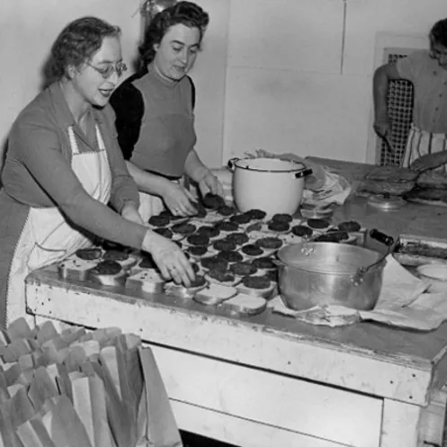 Safe Haven Holocaust Refugee Shelter Museum | Fort Ontario | Oswego New ...