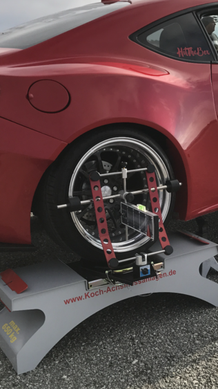 Affordable vehiclel alignment solution. Align cars, trucks, buses, race ...