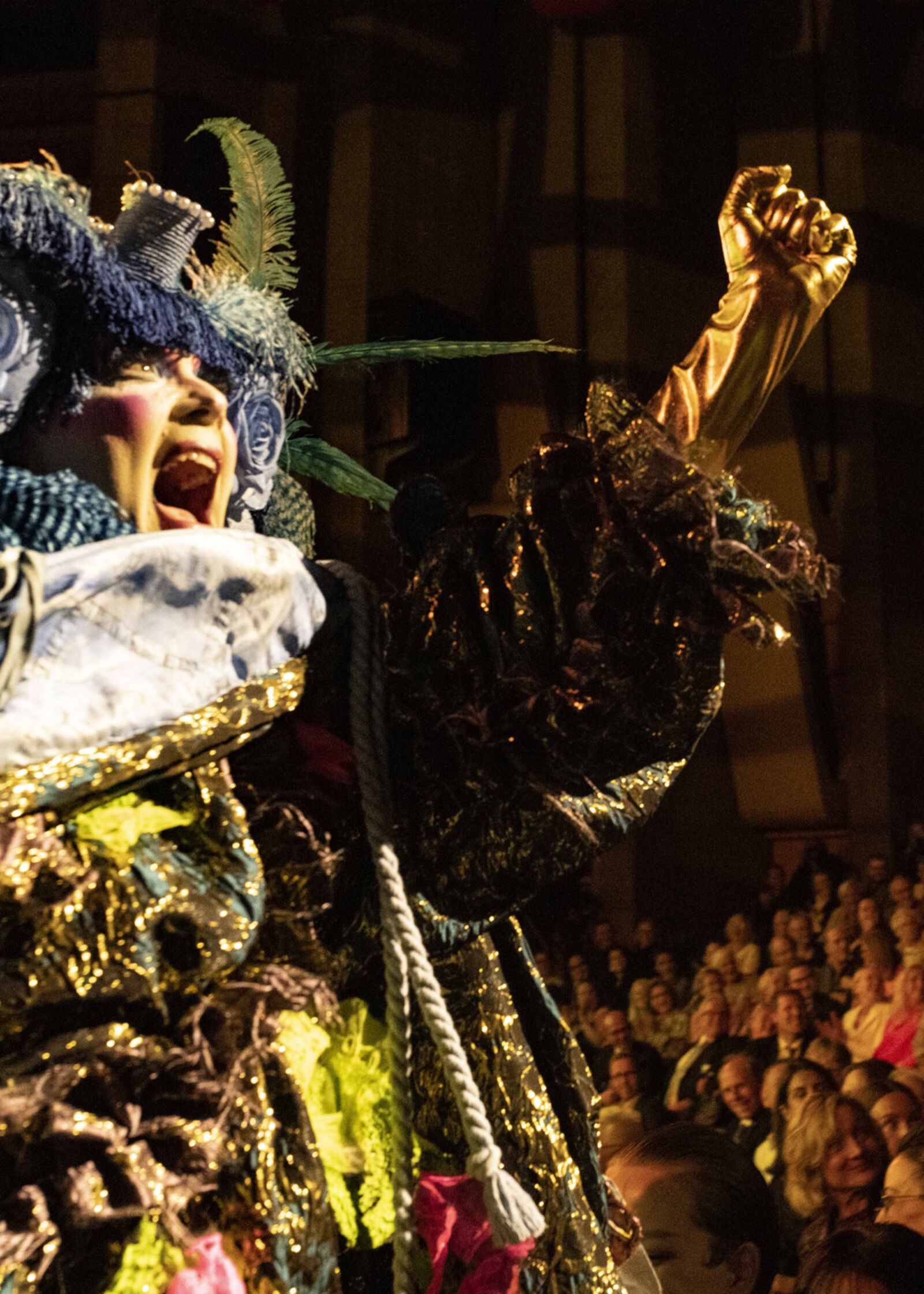 Home [www.taylormac.org]