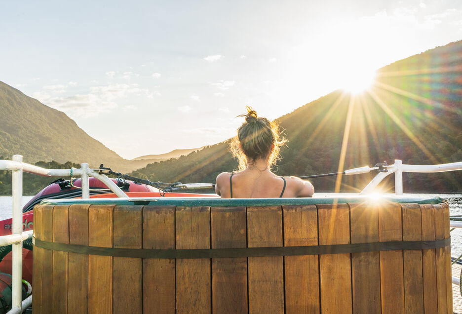 Pure Salt Charters Experiences on board the Flightless