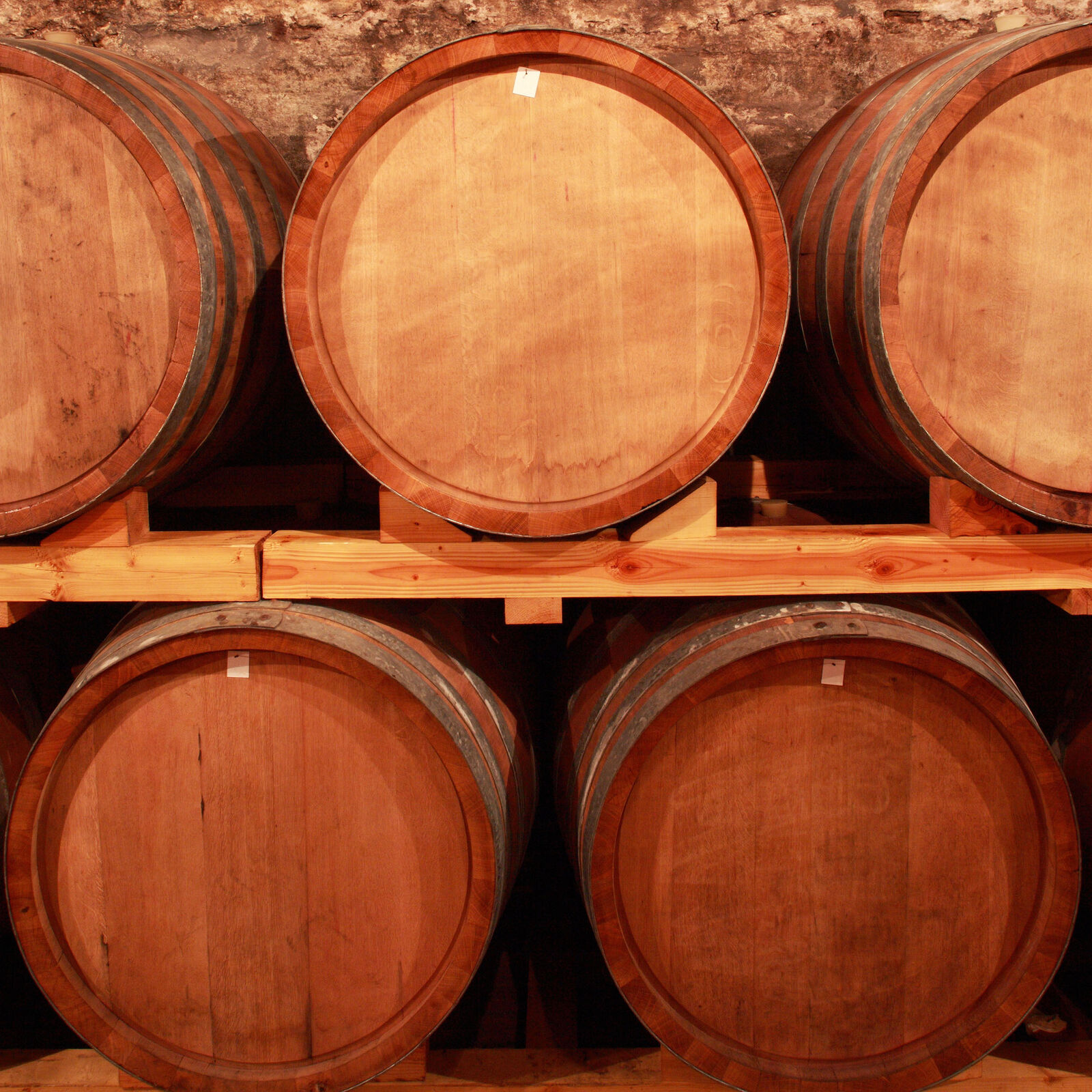 Used Oak Barrels for Aging & Finishing | OAKBARRELS.SHOP