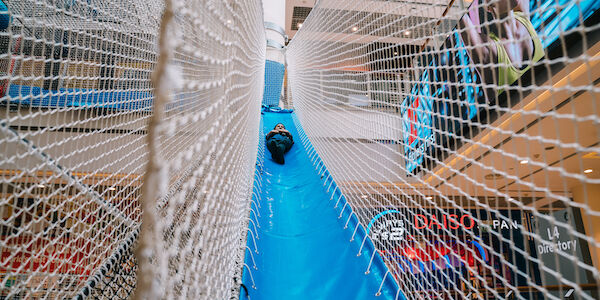 World's First Indoor Atrium Net Playground | AIRZONE