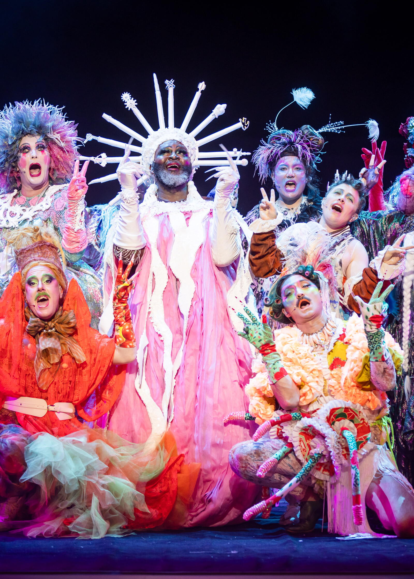 Home [www.taylormac.org]