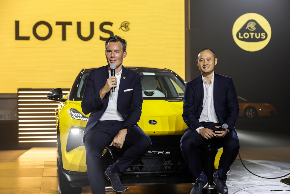 2023 Lotus Eletre: The World’s First All-Electric Hyper-SUV Arrives in ...