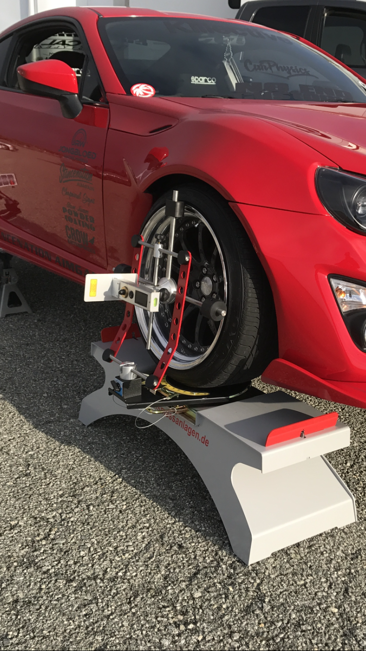 Affordable vehiclel alignment solution. Align cars, trucks, buses, race ...