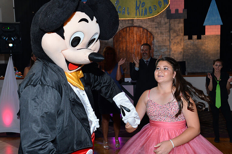 Bar & Bat-Mitzvah Gallery I Steve Sherman Photography