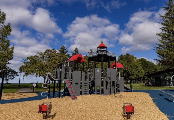 Splash Indoor Water Park Resort | Oswego NY | Central NY| Water Park ...