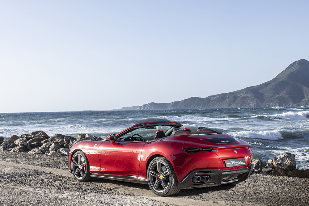2023 Ferrari Roma Spider