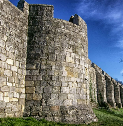 Magna Carta Castles - WorldCastleVacations