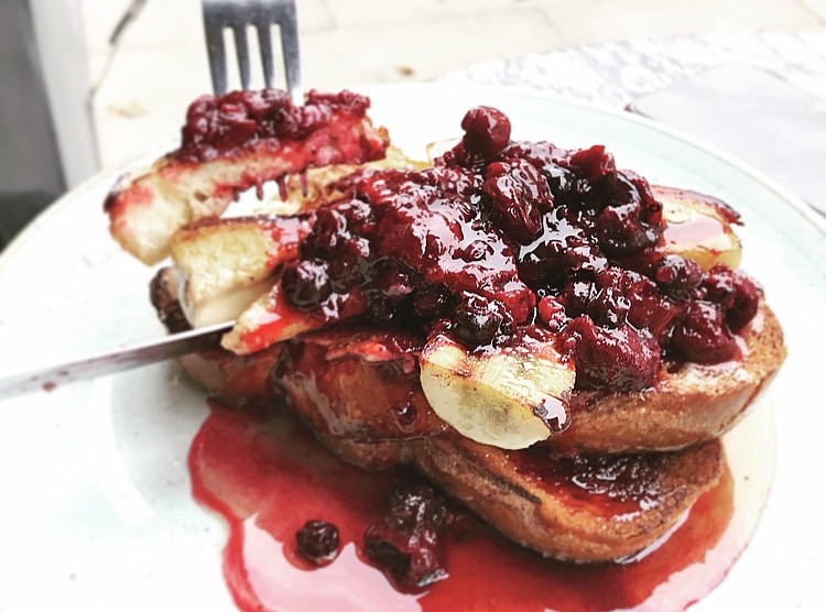 Weekend Brunch in West Hampstead | Eggs Benedict, French Toast & More