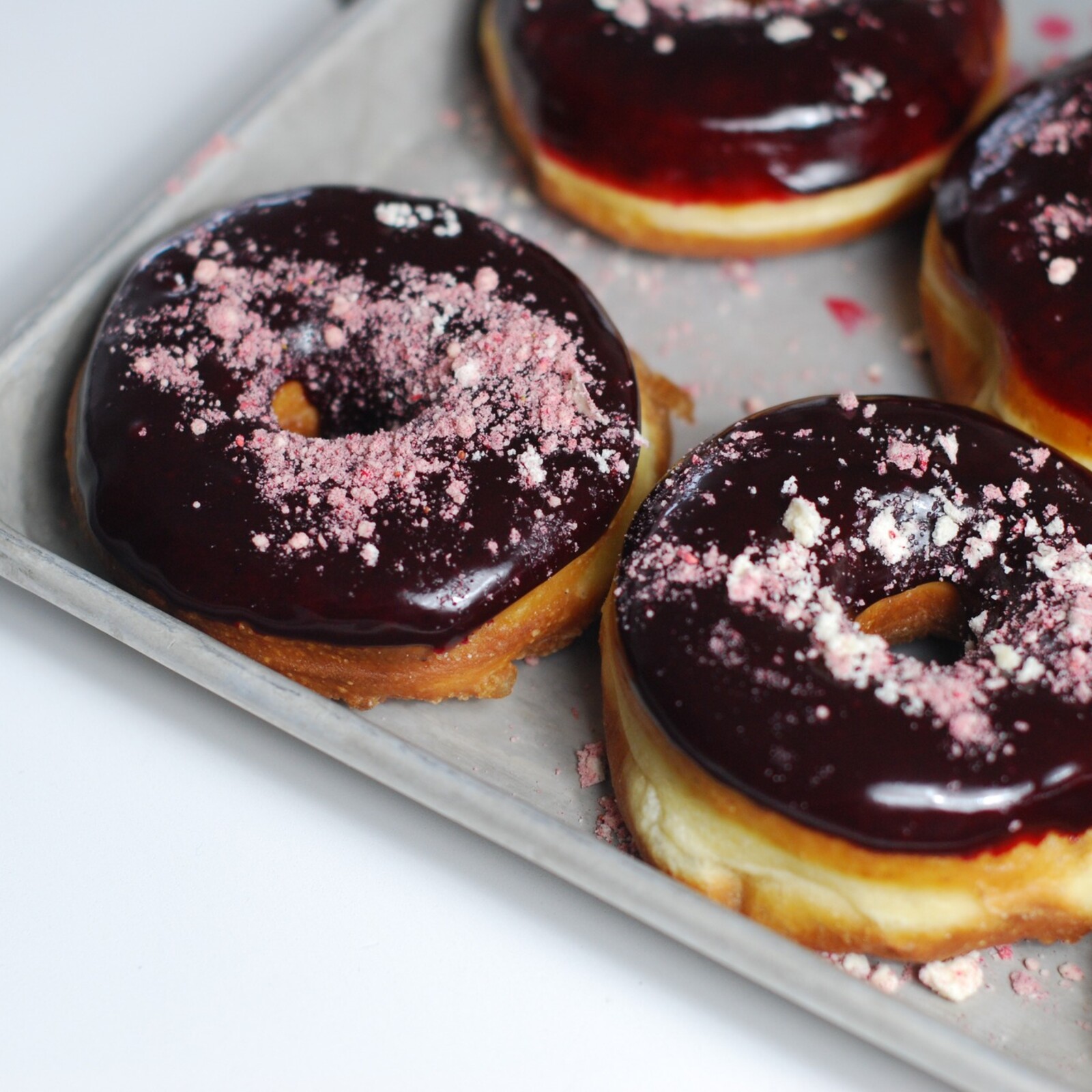 Home - SuzyQ Doughnuts