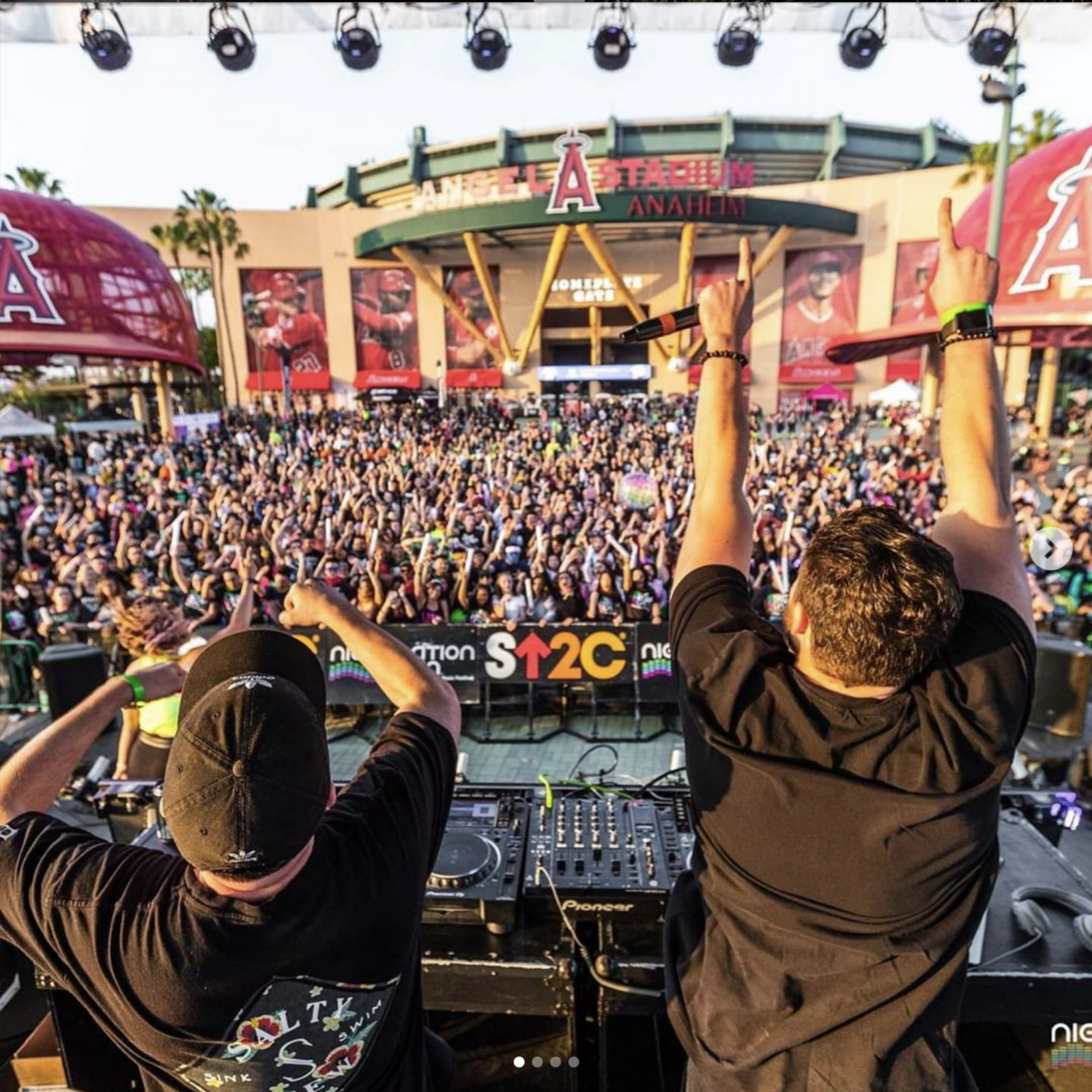 DJ Griff Entertainment - SoCal DJ Ent | Photobooth | Event Lighting ...