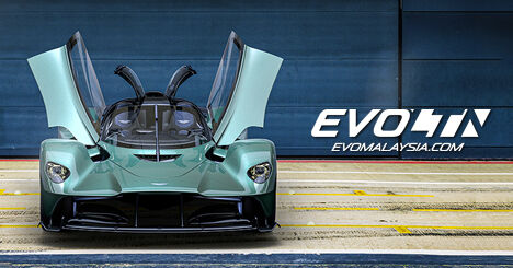 2021 Aston Martin Valkyrie Spider