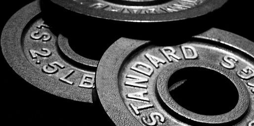 Simple average versus weighted average