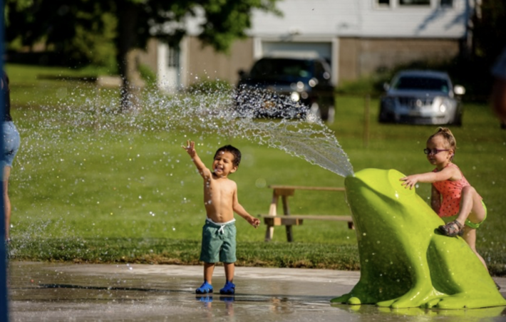 Splash Indoor Water Park Resort | Oswego NY | Central NY| Water Park ...