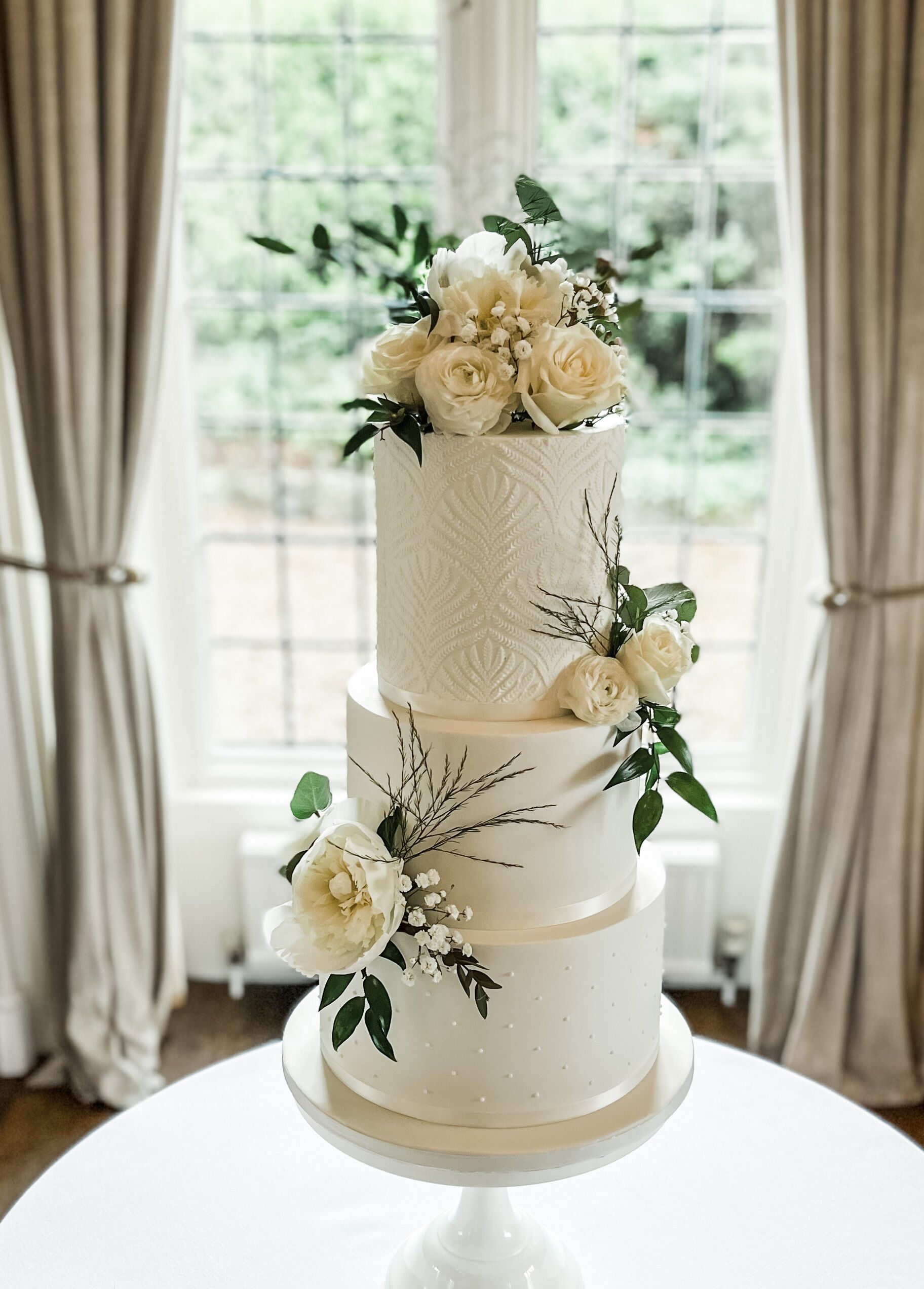 The Bakery Barn by Heidi Banks | Cakes & Cupcakes | Bradford / Leeds