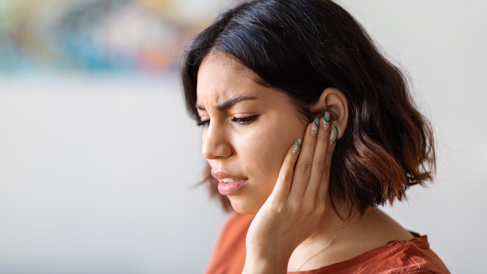 Can I Go to Urgent Care for an Ear Infection? Symptoms, Treatments ...